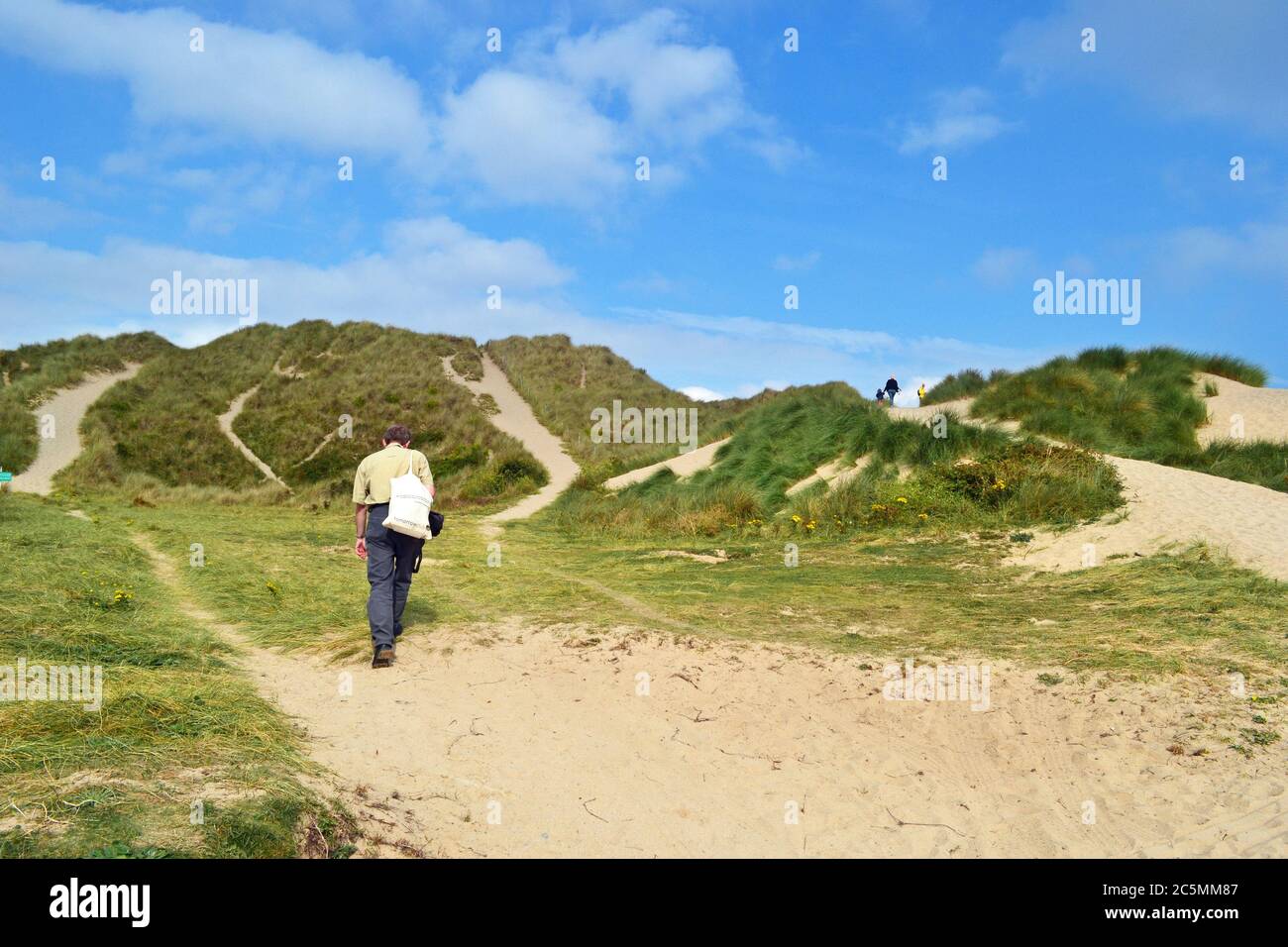 Cornwall coast sand dunes hi-res stock photography and images - Alamy