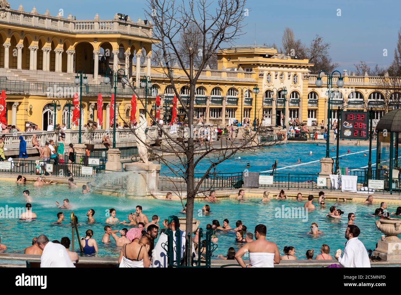 Budapest varosliget district hi-res stock photography and images - Alamy
