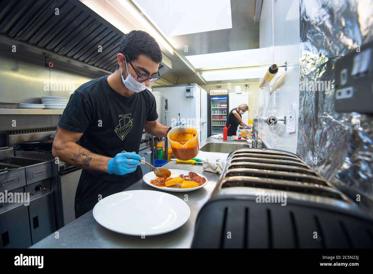 Pellicci's cafe hi-res stock photography and images - Alamy
