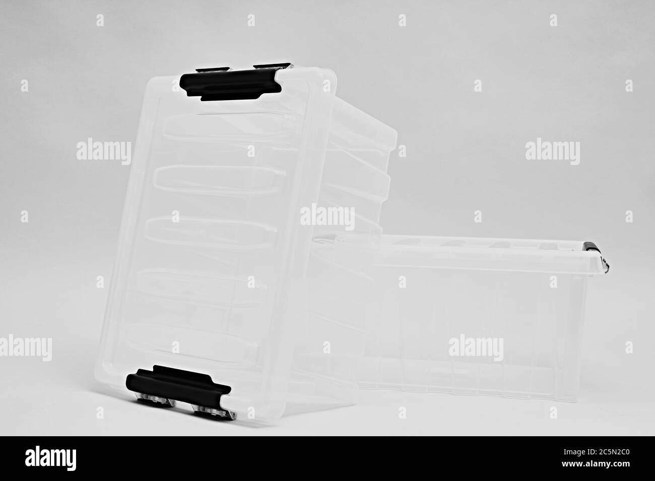 Transparent plastic box for storage and transportation. Boxes for the ...