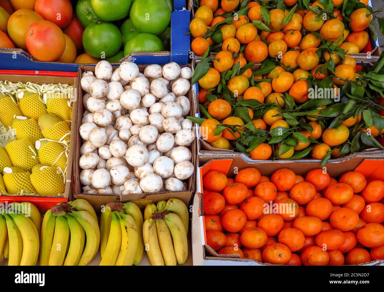 Fresh fruits and vegetables on the street market Stock Photo - Alamy