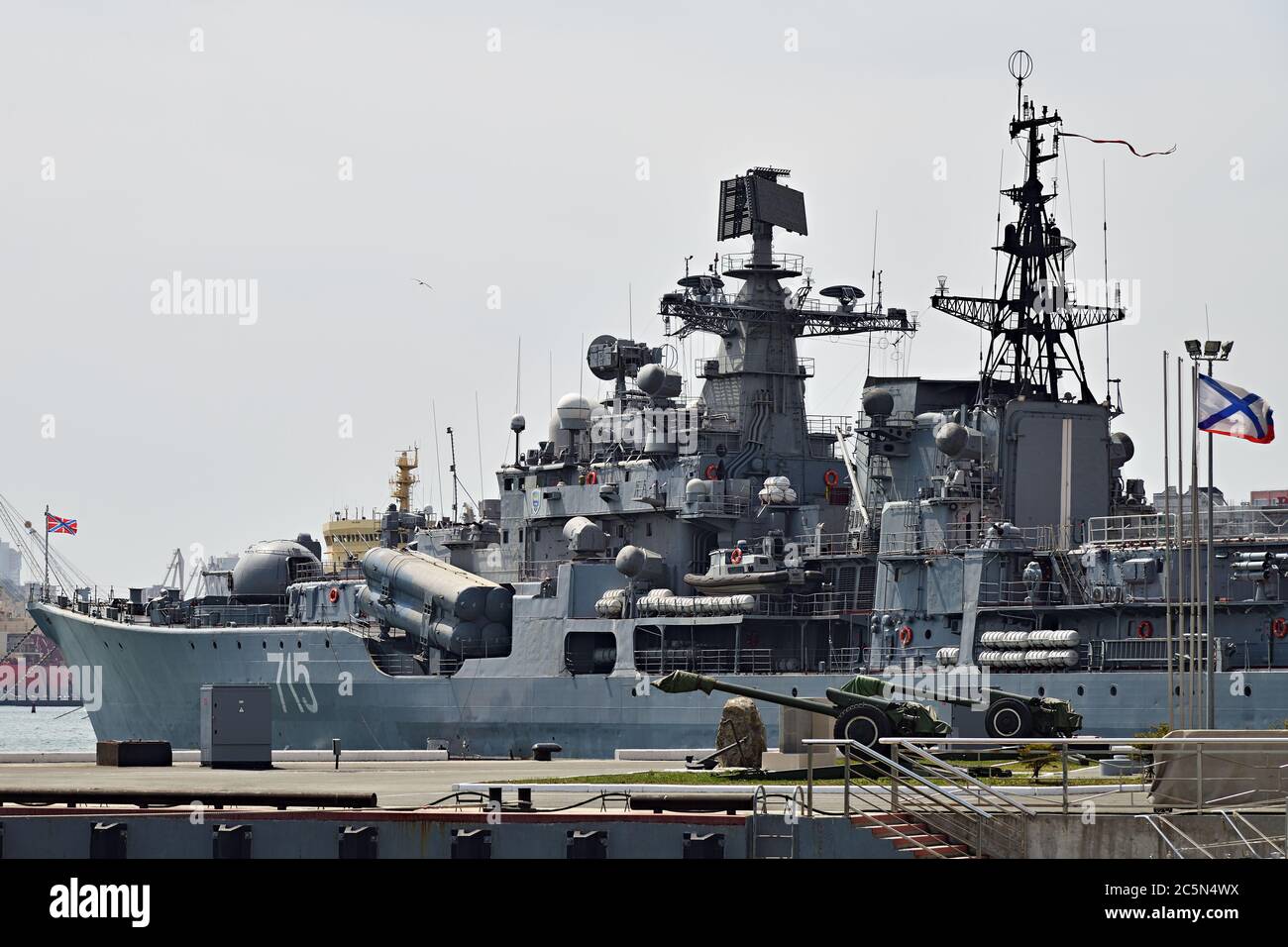 Vladivostok, Russia - April 28, 2019: The destroyer Fast or Bystryy of ...