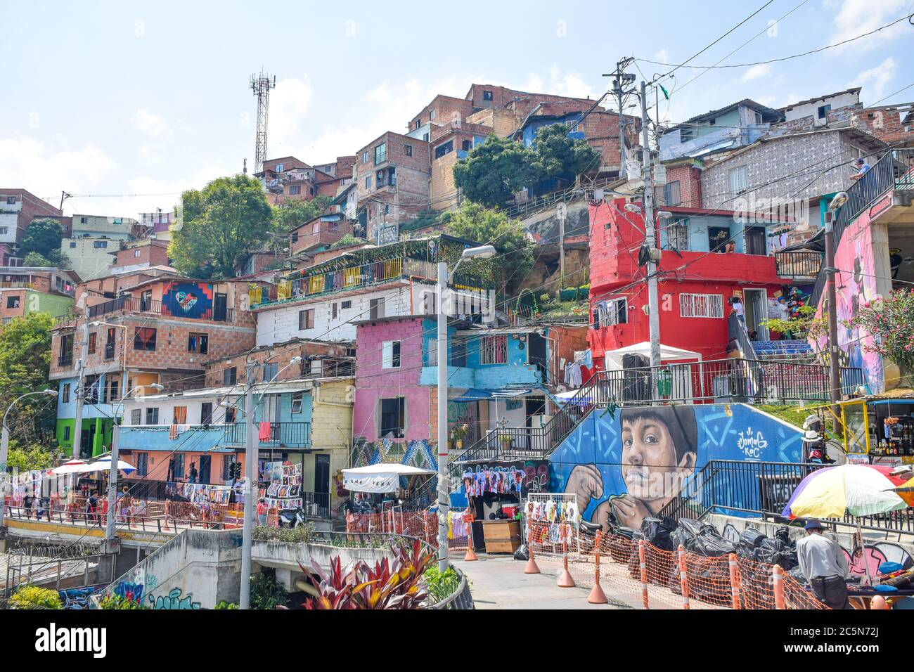 Comuna 13, Medellin, Colombia Stock Photo - Alamy
