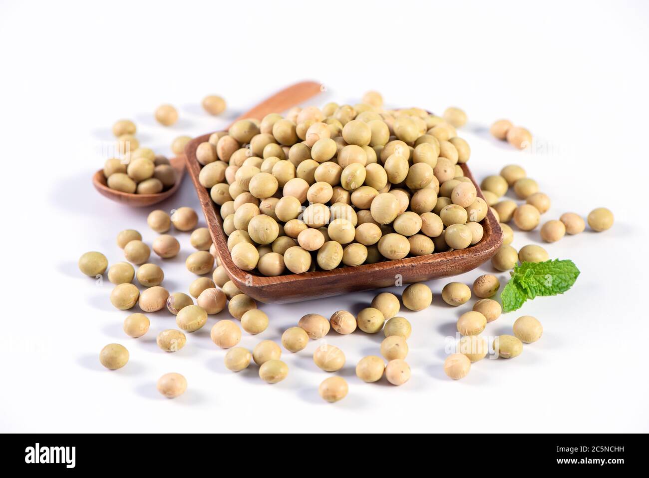 Soybean harvest asia Cut Out Stock Images & Pictures - Alamy