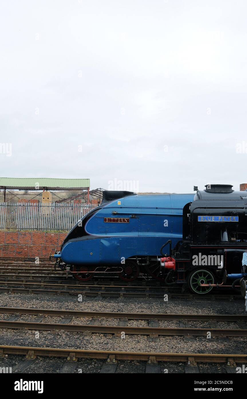 A2 pacific blue peter steam locomotive hi-res stock photography and ...