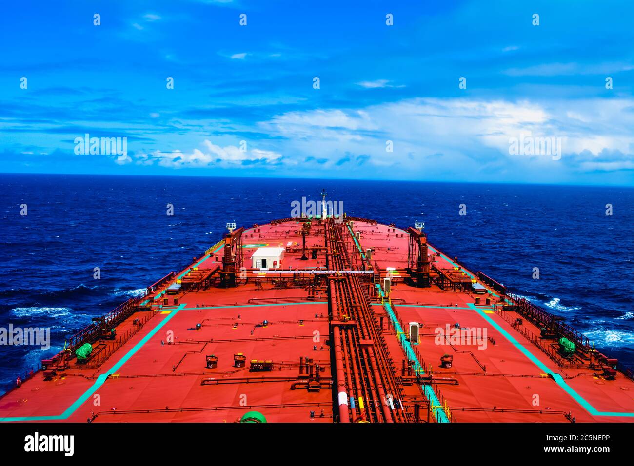 Vlcc oil and tanker hi-res stock photography and images - Alamy