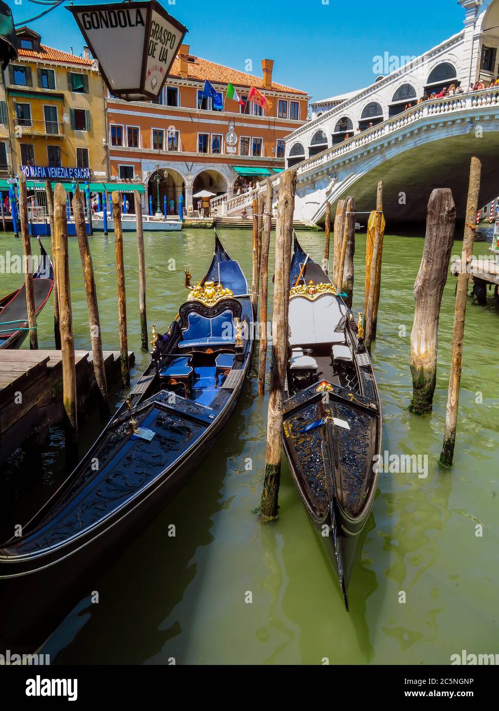 Venice italy june 2017 gondolas hi-res stock photography and images - Alamy