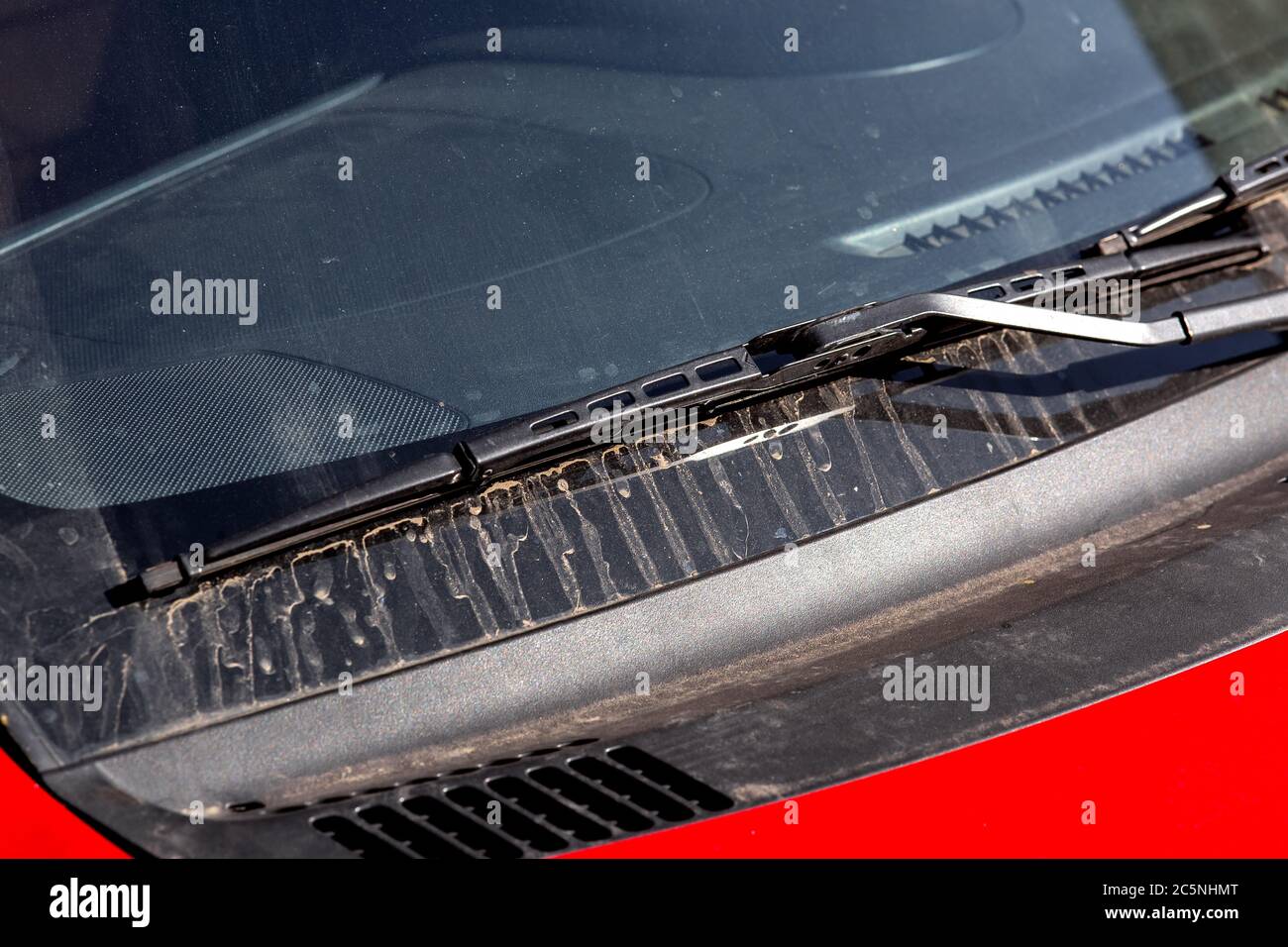Windscreen wipers and mud hi-res stock photography and images - Alamy