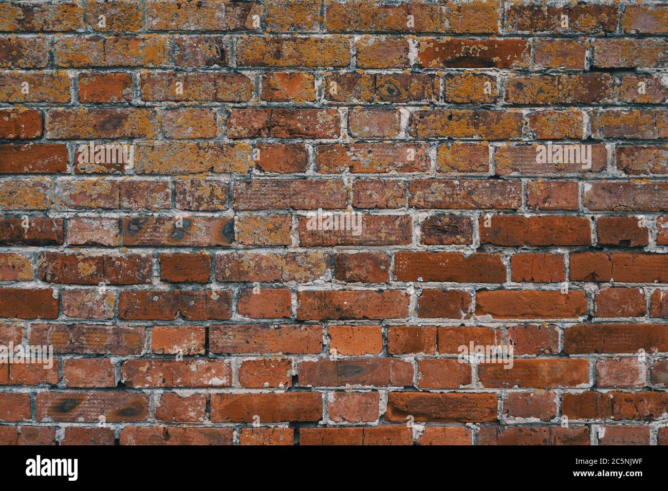 Uneven brick patterns hi-res stock photography and images - Alamy