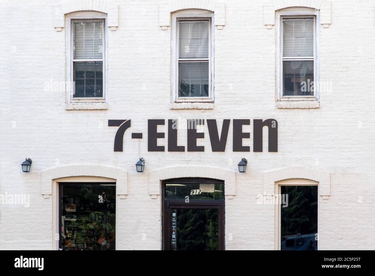 Washington, D.C. / USA - July 03 2020: Sign outside of a retro ...