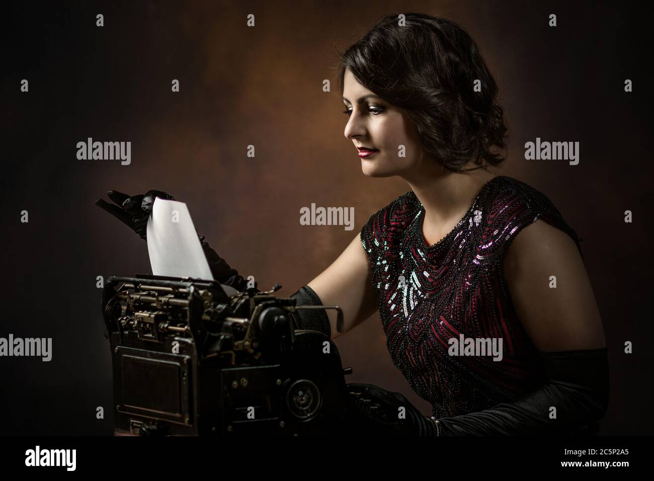 Secretary typewriter hi-res stock photography and images - Alamy