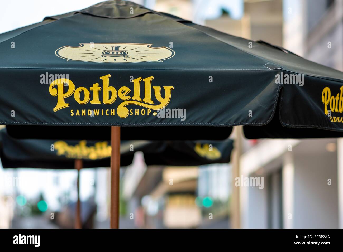 Potbelly sandwich shop hi-res stock photography and images - Alamy