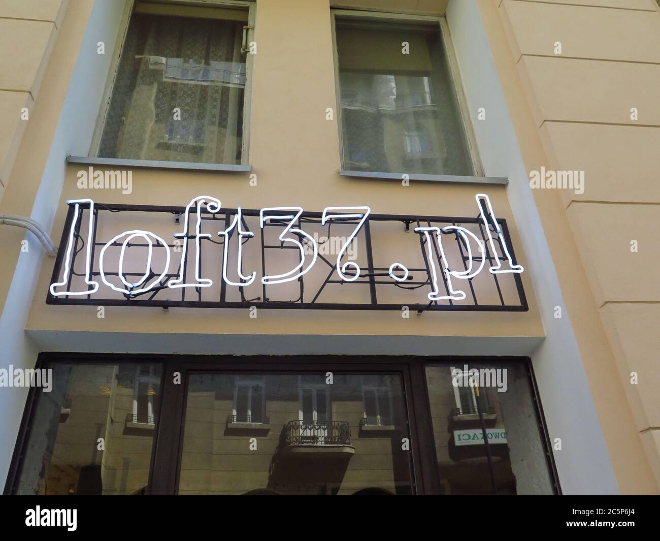 Loft37 is Polish brand to offer customized footwear. “Mission to ...