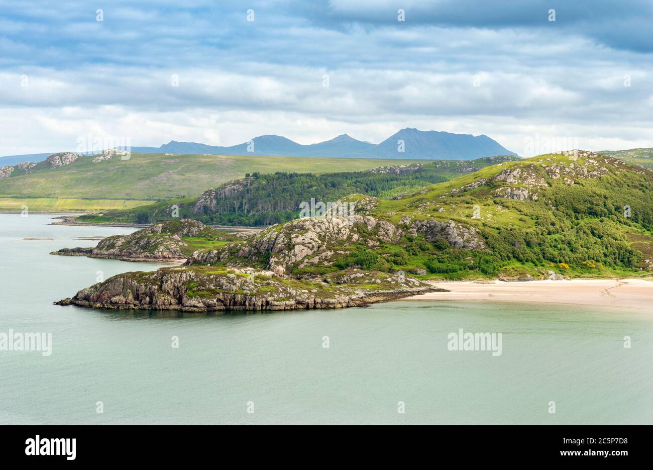 Scottish coves hi-res stock photography and images - Alamy