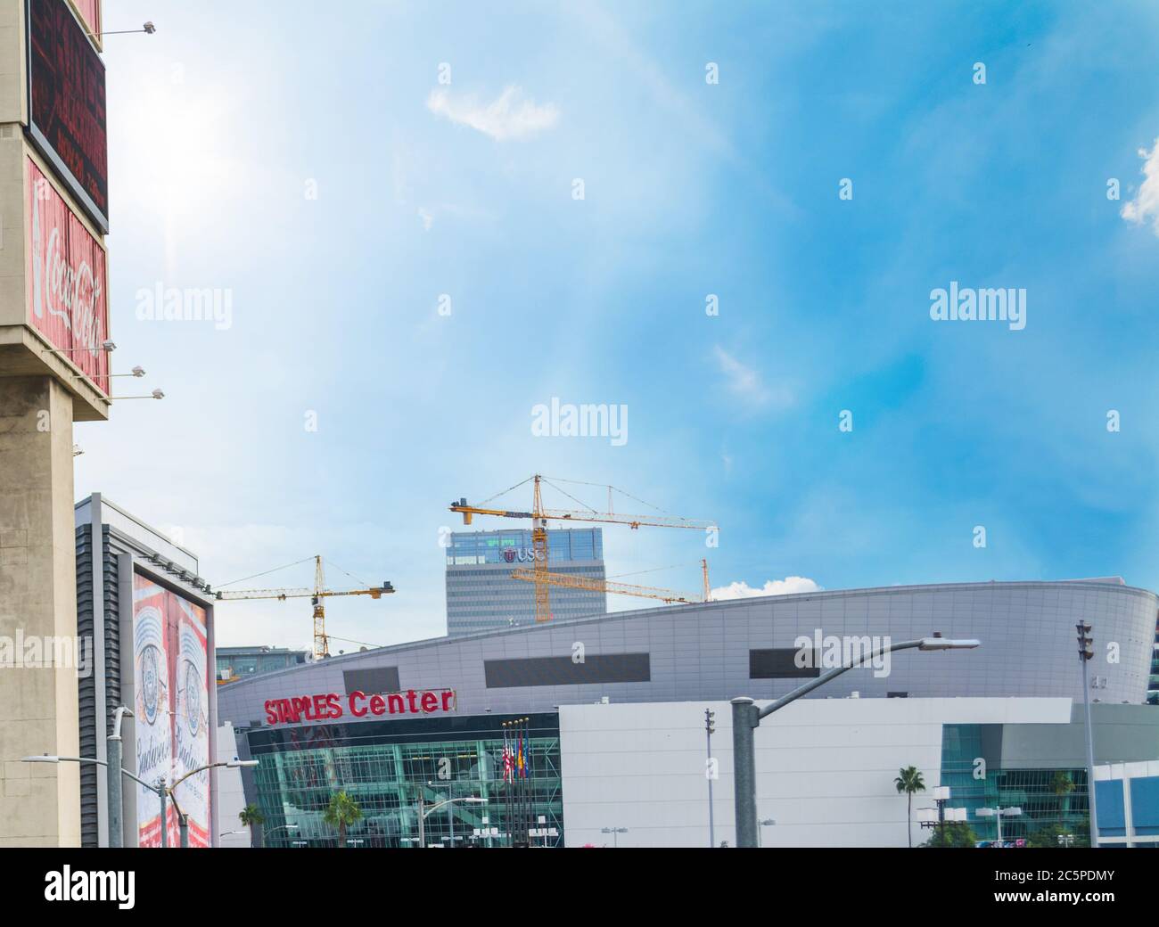 Los Angeles, CA, USA - October 27, 2016: Staples Center building Stock ...