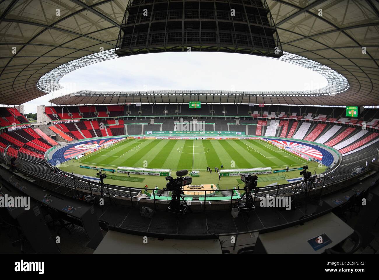 City Of Berlin, Deutschland. 04th July, 2020. From left, stadium view ...