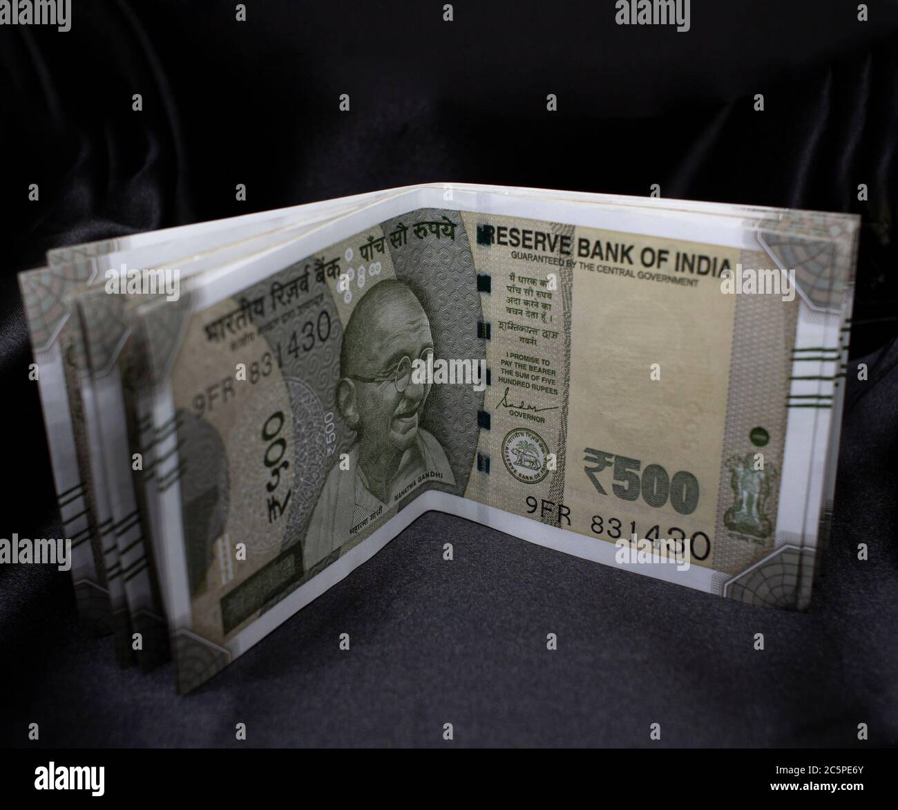 500 Rupees High Resolution Stock Photography and Images - Alamy