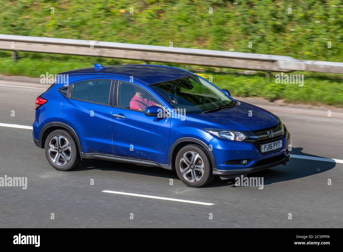 Honda hr v hi-res stock photography and images - Alamy