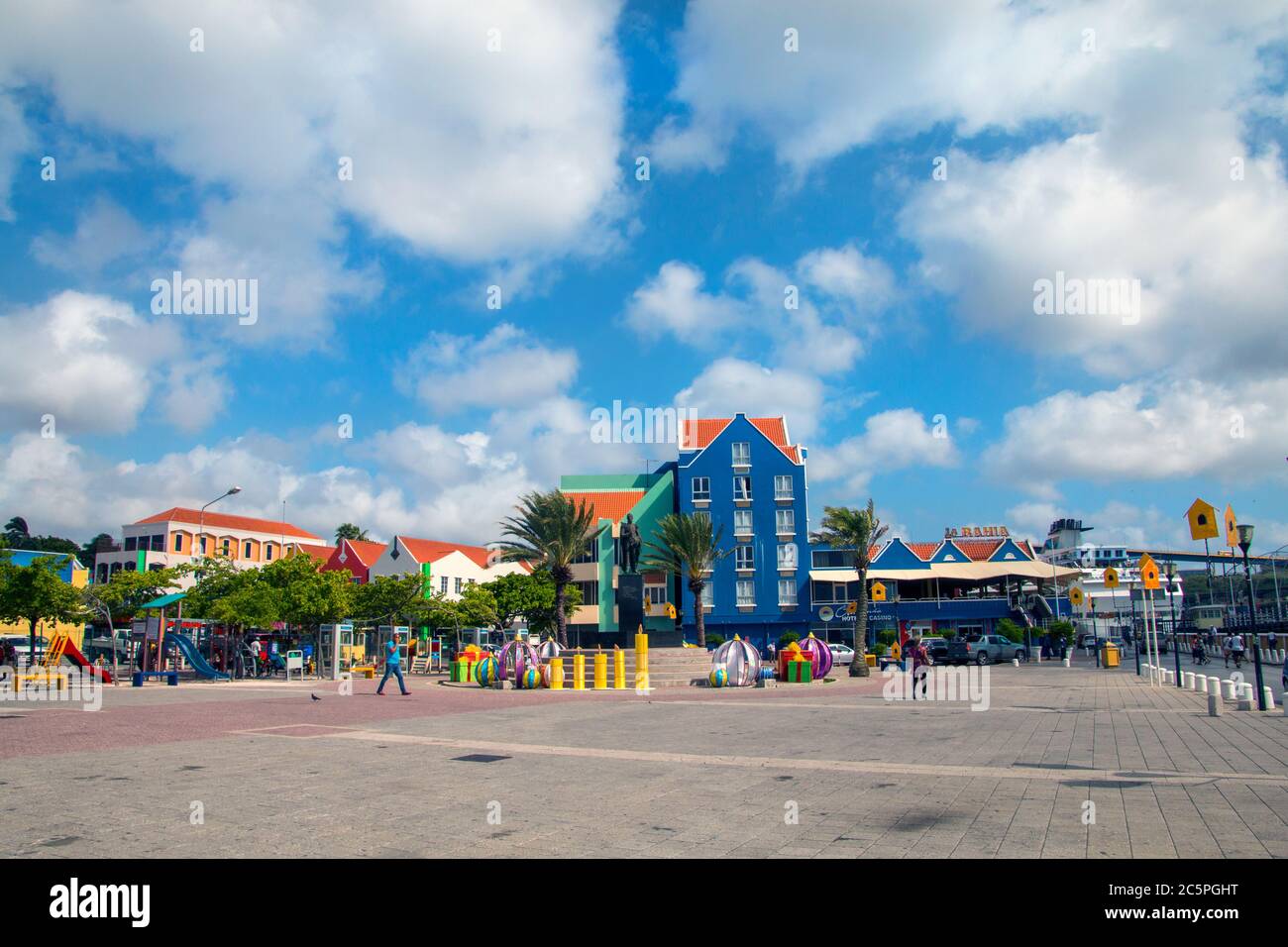 colourful buildings in curacao willemstad,curacao caribbean,curaçao ...
