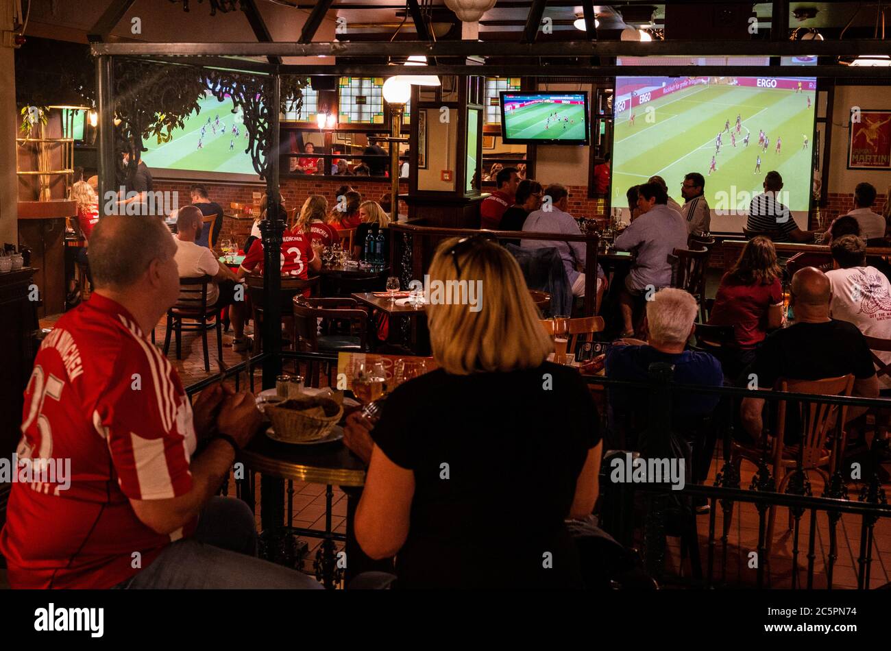 Old berlin beer salon hi-res stock photography and images - Alamy