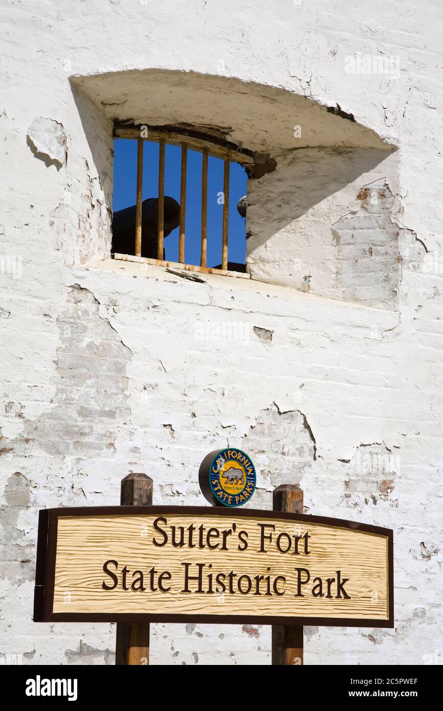 Gun Platform in Sutter's Fort State Historic Park, Sacramento ...