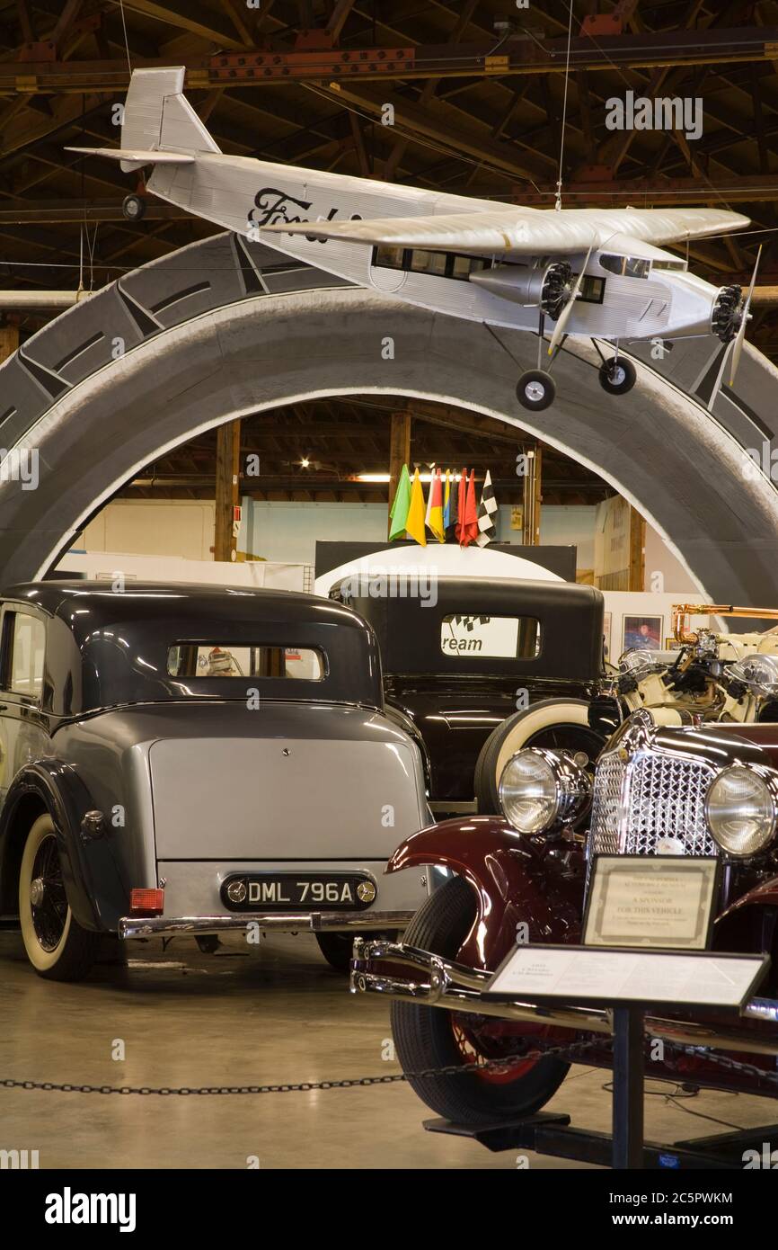 Auto museum hi-res stock photography and images - Alamy