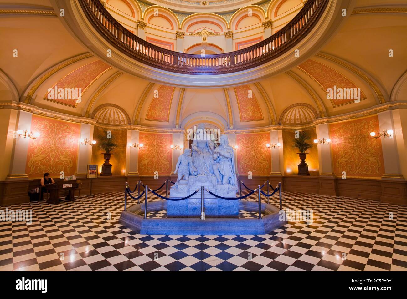 Statue of Queen Isabella & Columbus in the Rotunda of the State Capitol ...