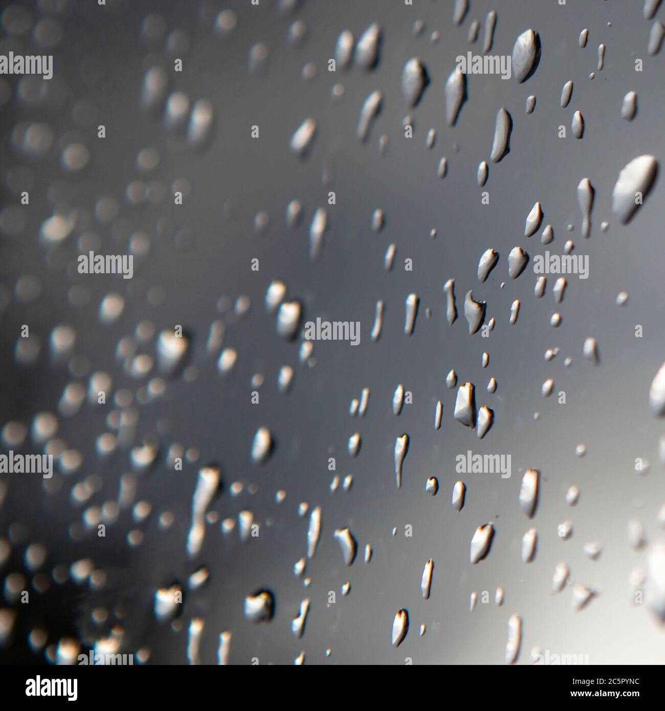 Raindrop backdrop hi-res stock photography and images - Alamy