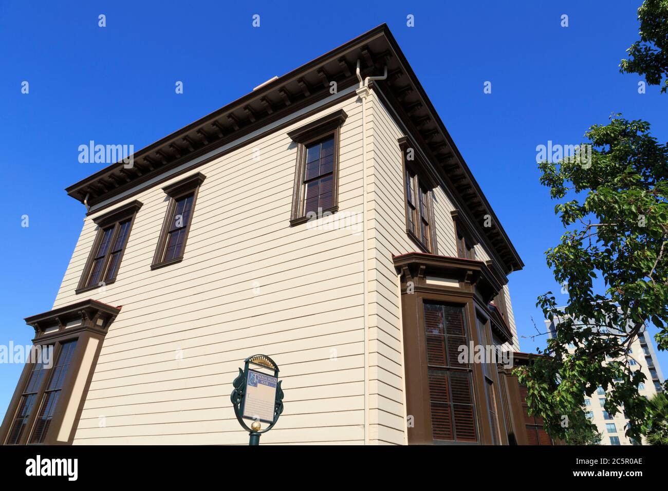 Thomas fallon house hi-res stock photography and images - Alamy