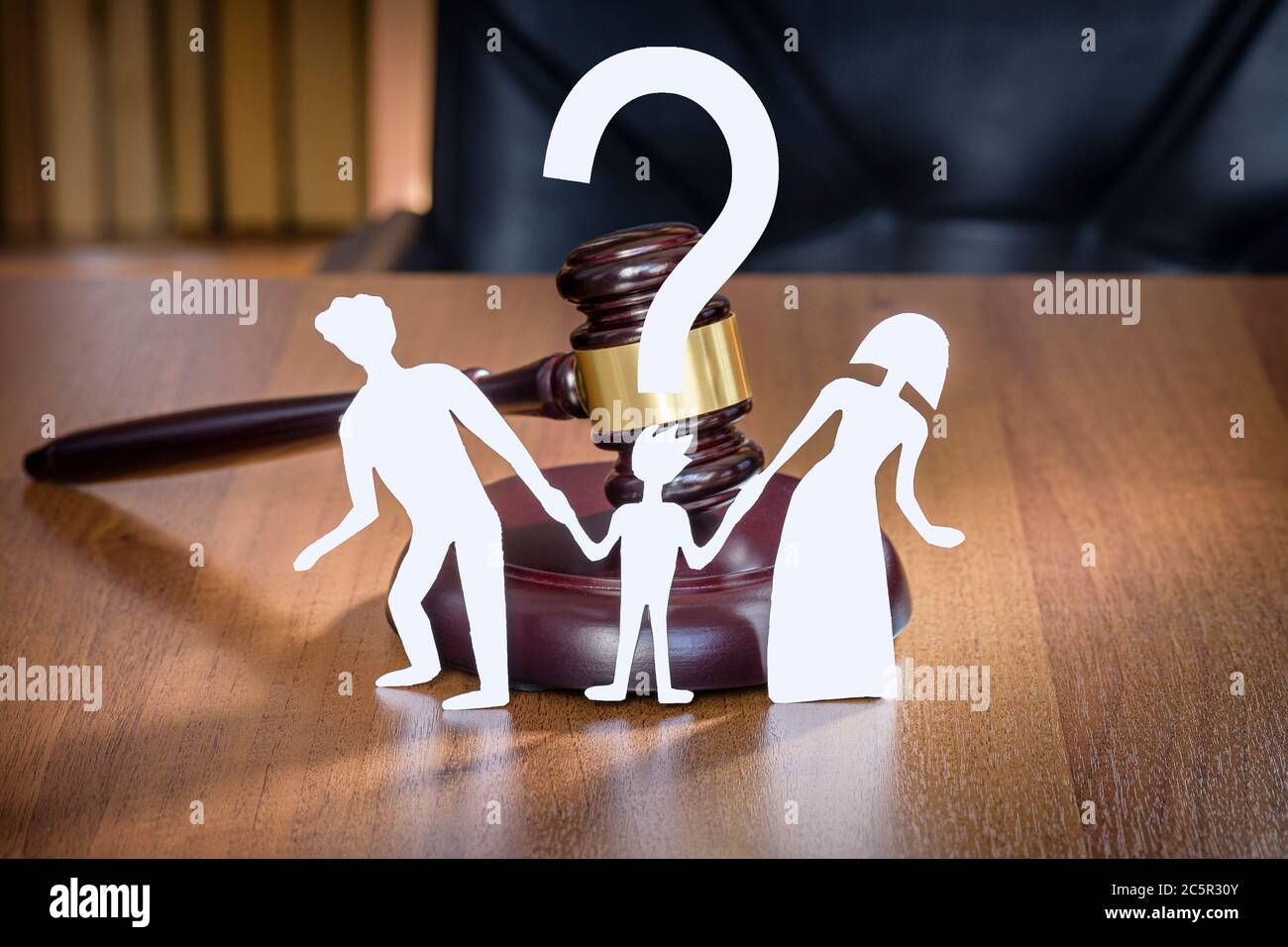 Child has question mark in court when parents divorce. Family and child ...