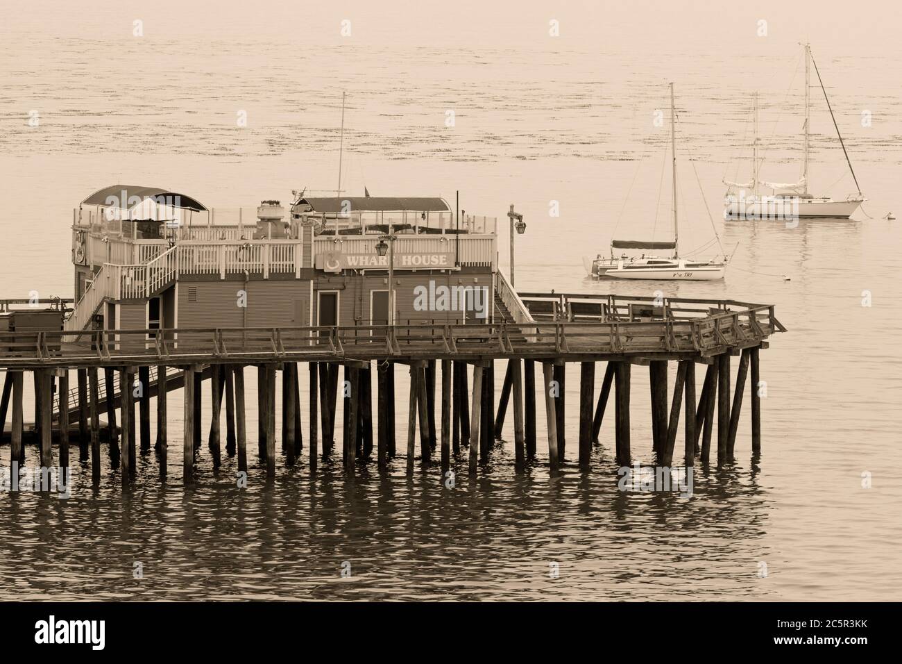 Capitola pier hi-res stock photography and images - Alamy
