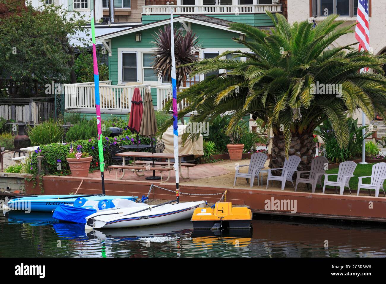 1 riverfront hi-res stock photography and images - Alamy