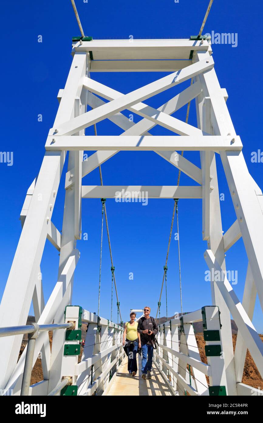 Bridge and beacon hi-res stock photography and images - Alamy