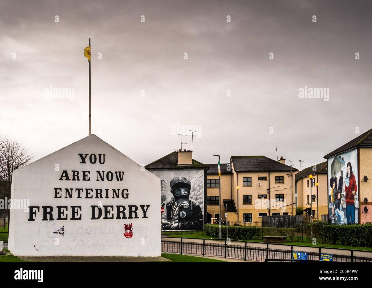 Entering Free Derry Stock Photo - Alamy
