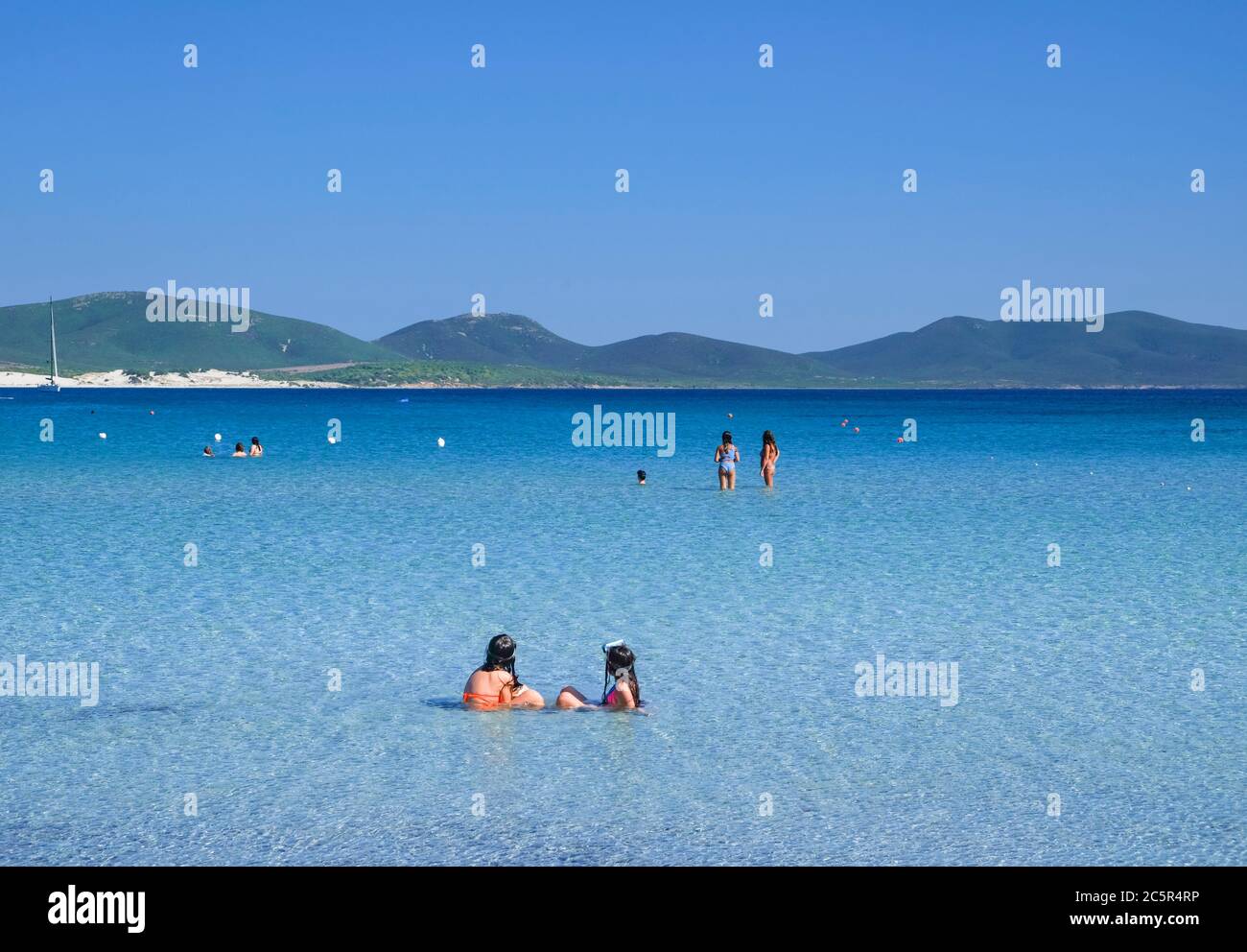 Shallow beach hi-res stock photography and images - Alamy