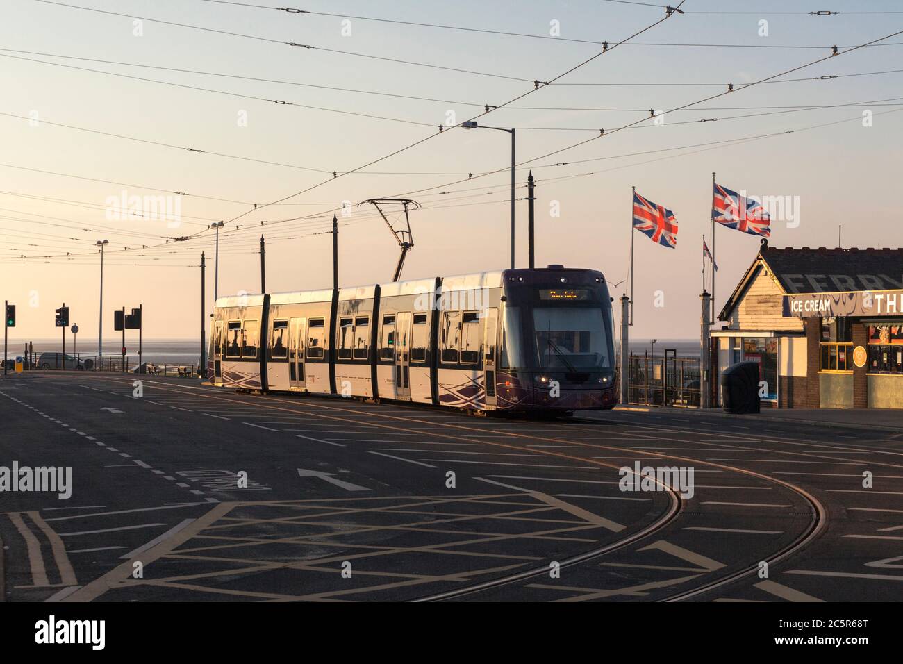 Blackpool tramway hi-res stock photography and images - Alamy