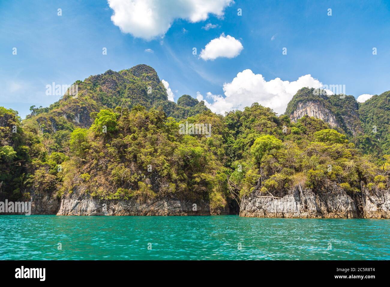 Beautiful nature at Cheow Lan lake, Ratchaprapha Dam, Khao Sok National ...