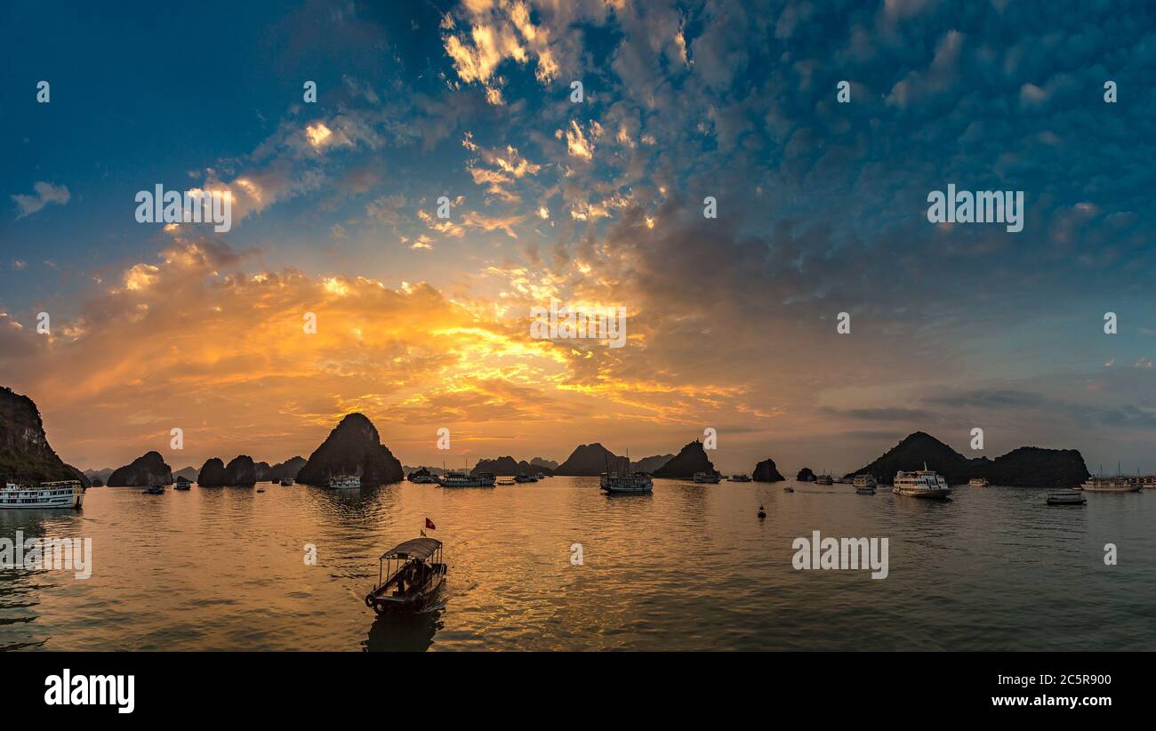 Panorama of Sunset in Halon bay, Vietnam in a summer day Stock Photo ...