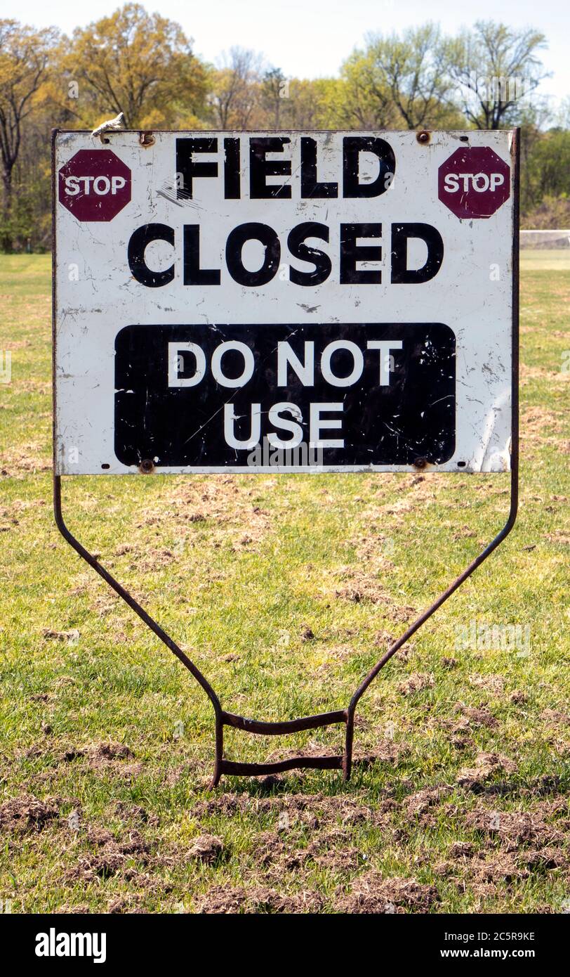 Soccer field closed sign with soccer net in background. Vertical Stock ...