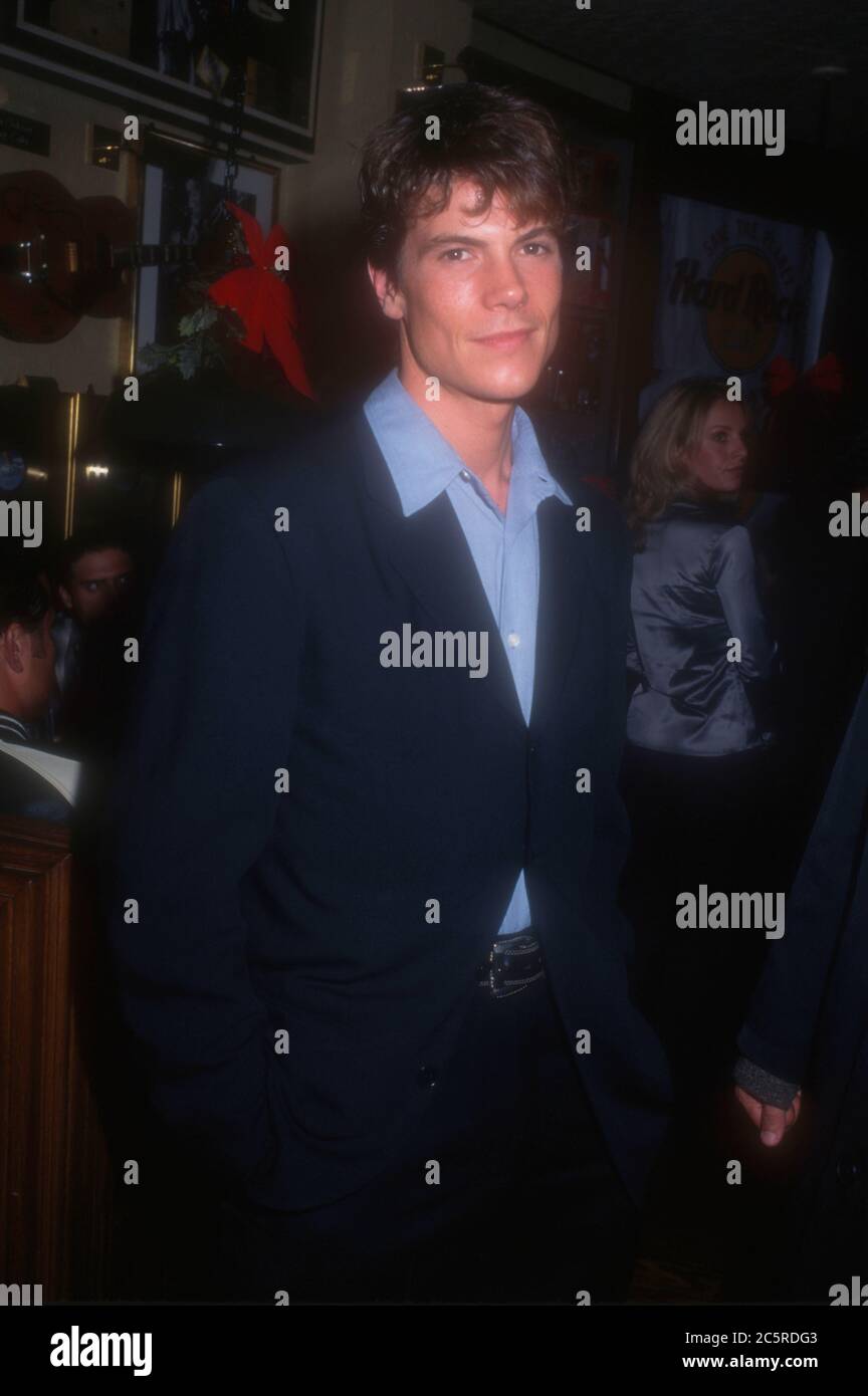 Los Angeles, California, USA 4th December 1995 Actor Cameron Bancroft ...