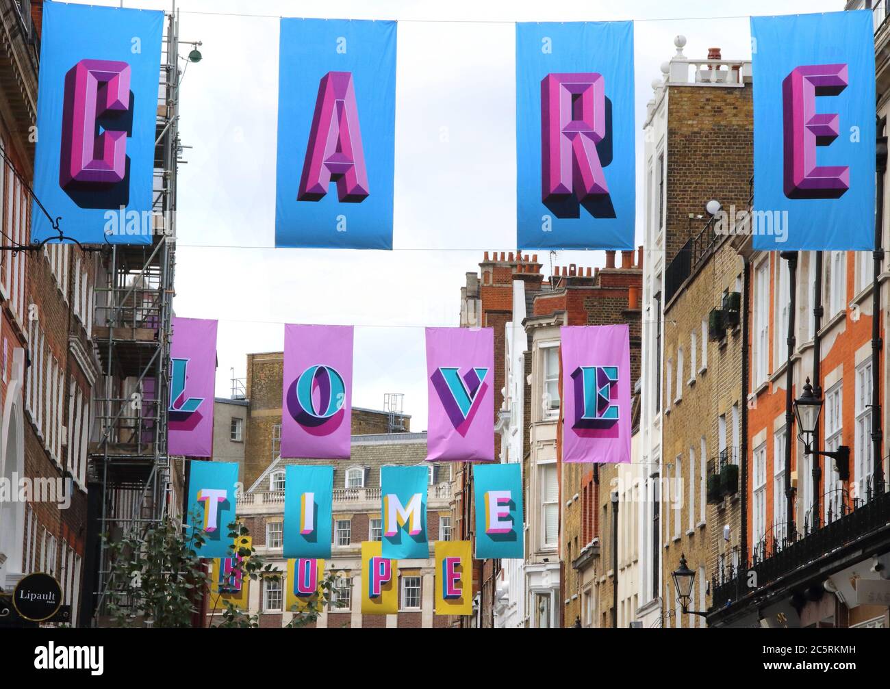 Mayfair retail flags hi-res stock photography and images - Alamy