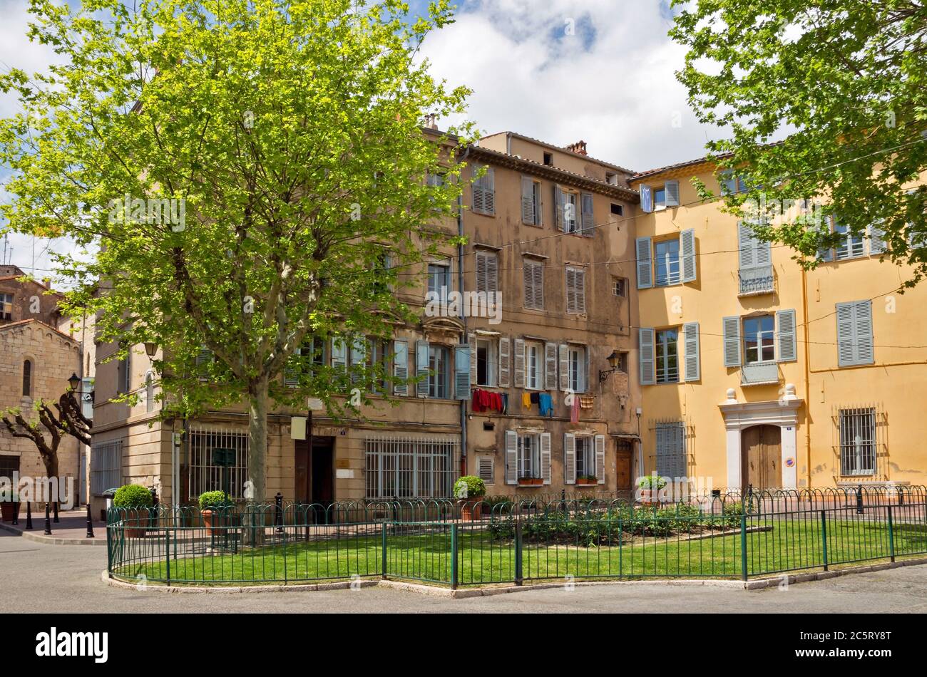 GRASSE, FRANCE - MAY 3: Architecture of Grasse Town in the southern ...