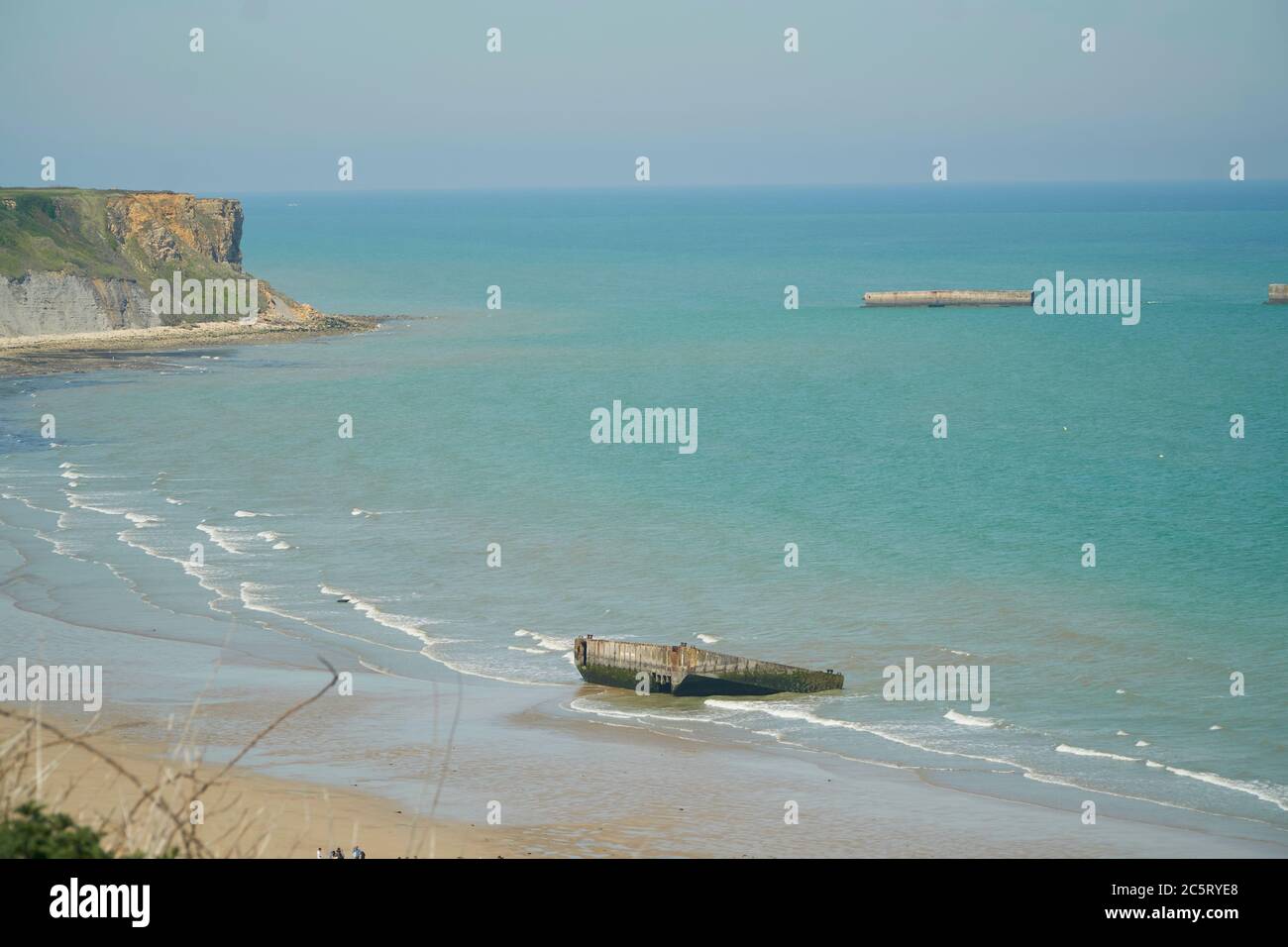 Gold beach landing zone hi-res stock photography and images - Alamy