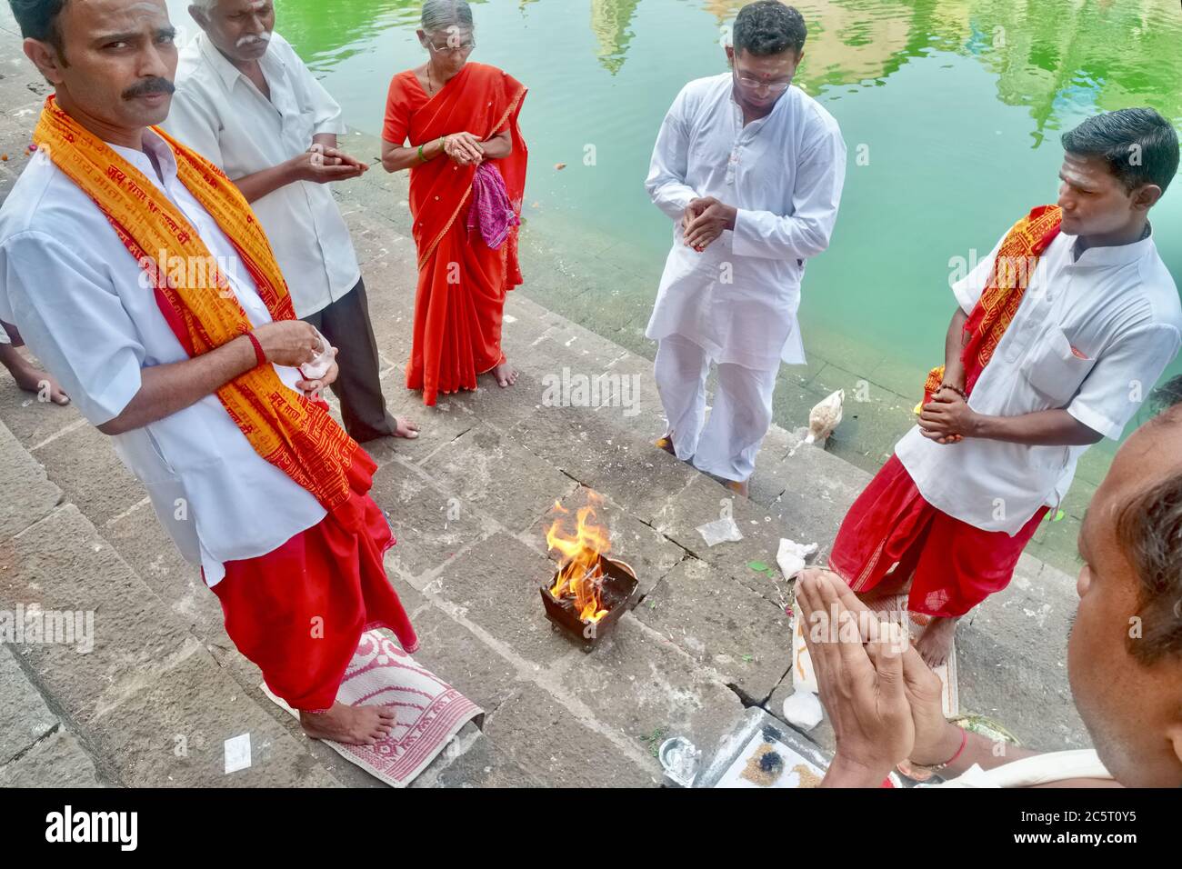 Rite ritual custom hi-res stock photography and images - Alamy