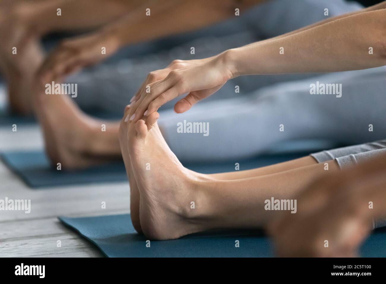 Touching feet hi-res stock photography and images - Alamy
