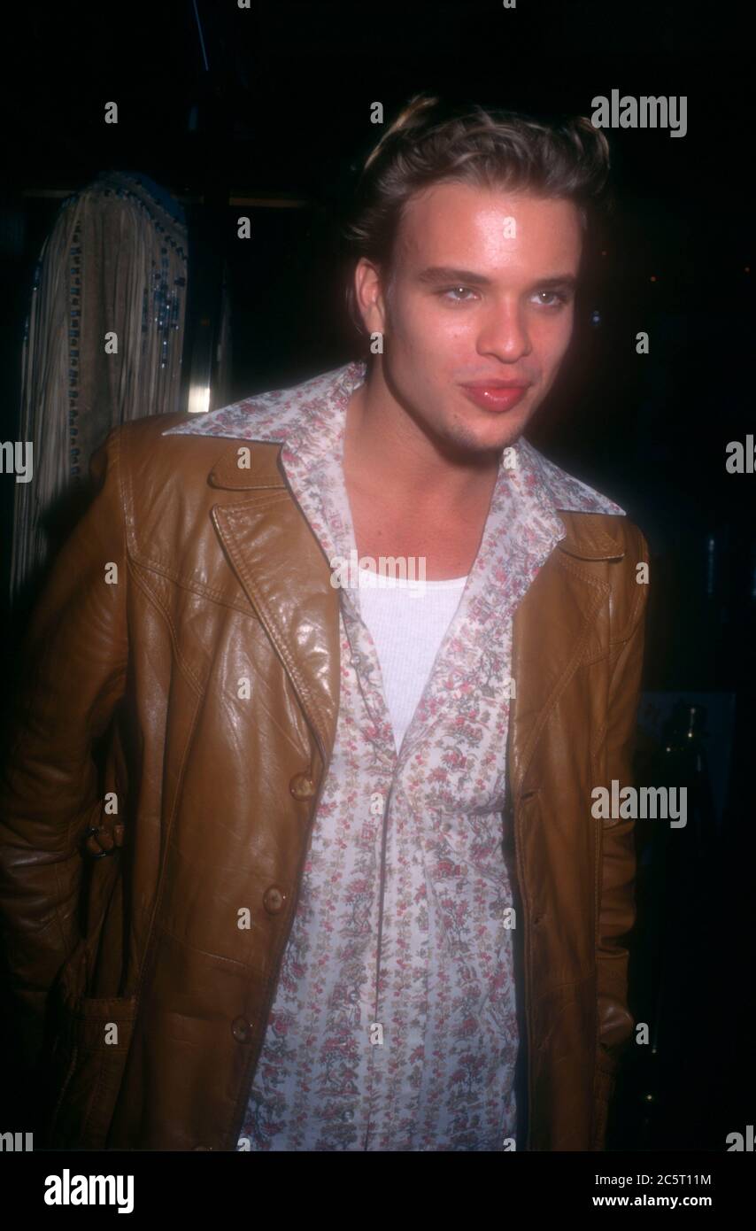 Los Angeles, California, USA 4th December 1995 Actor Wade Carpenter ...