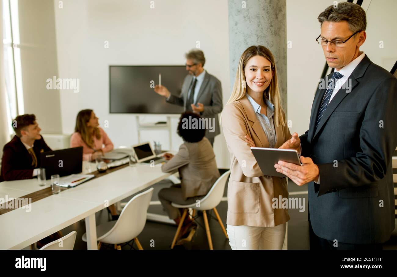 Executives using hi-res stock photography and images - Alamy