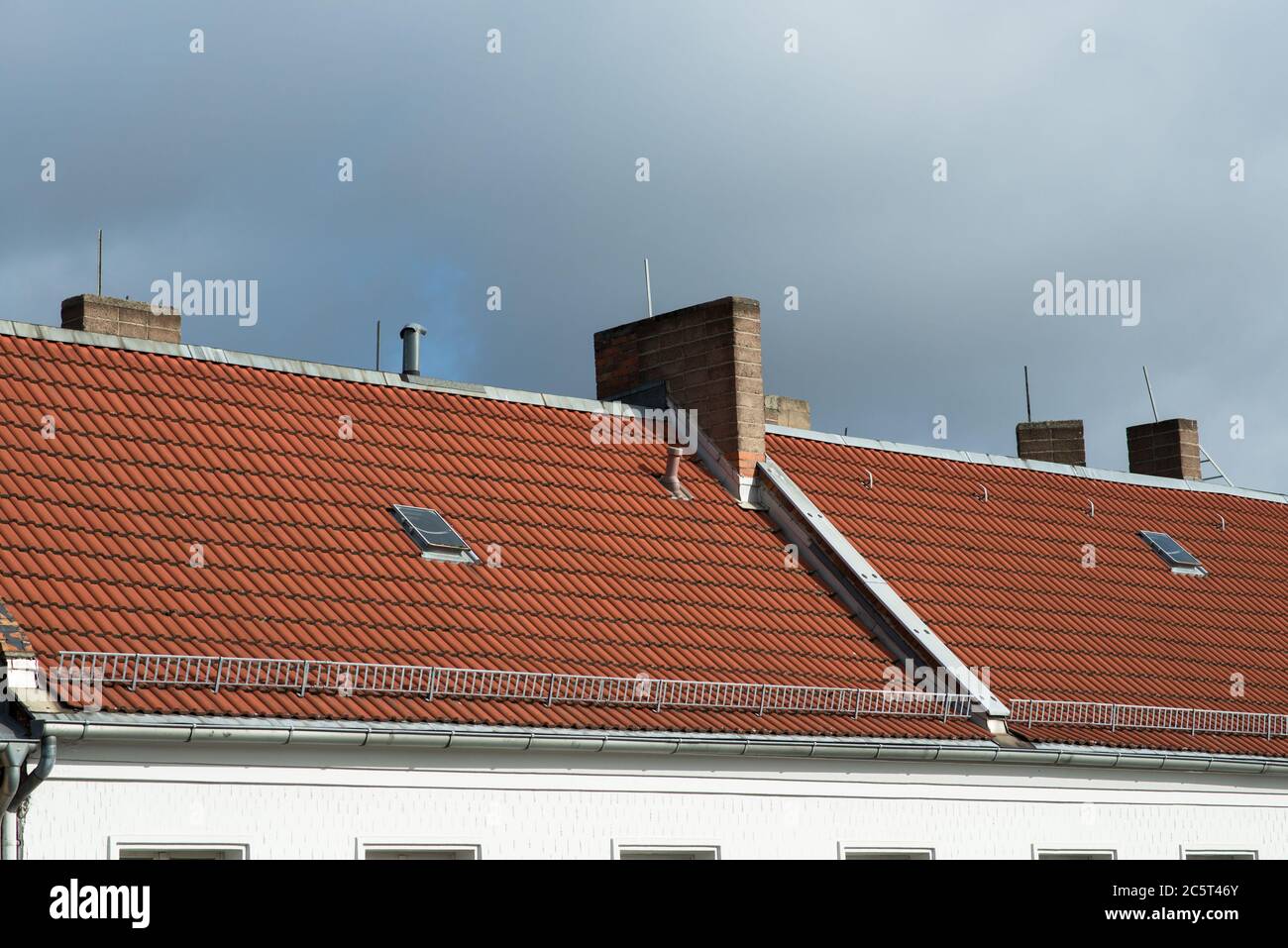 rooftop of building Stock Photo - Alamy