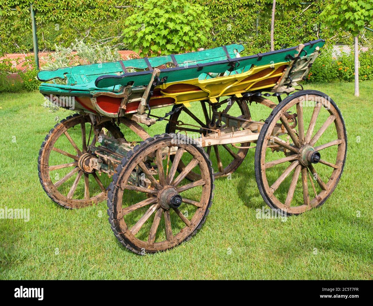 Ancient Wooden Cart High Resolution Stock Photography and Images - Alamy