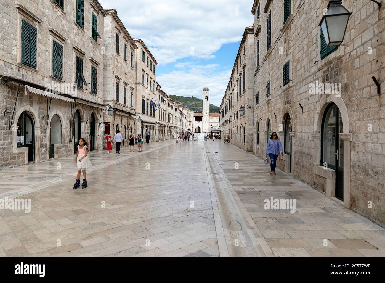 Dubrovnik street scene covid hi-res stock photography and images - Alamy